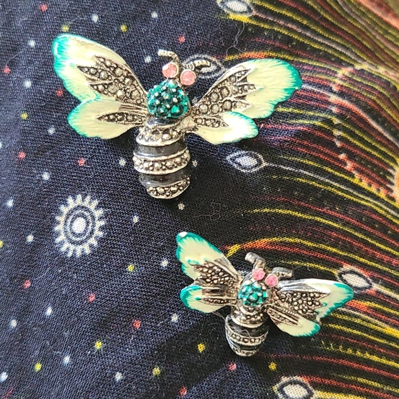 Vintage | Jewelry | Vintage Bee Pin Set | Poshmark